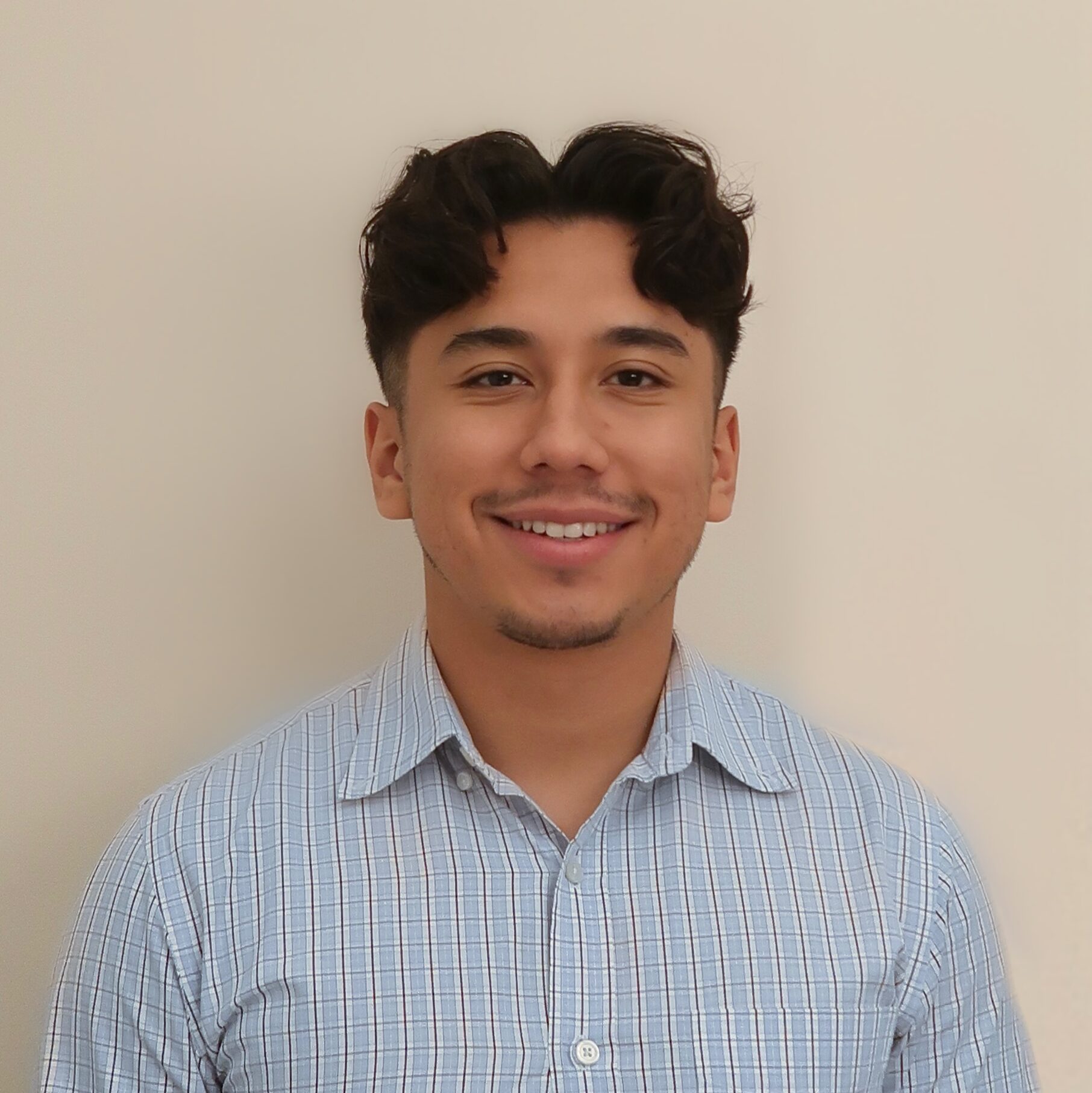 Andres Ramos Author Page | Arctic Wolf